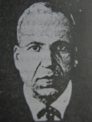 سرهنگ دکتر محمد ریاحی چالشتریColonel Dr. Mohammad Riahi Chaleshtori